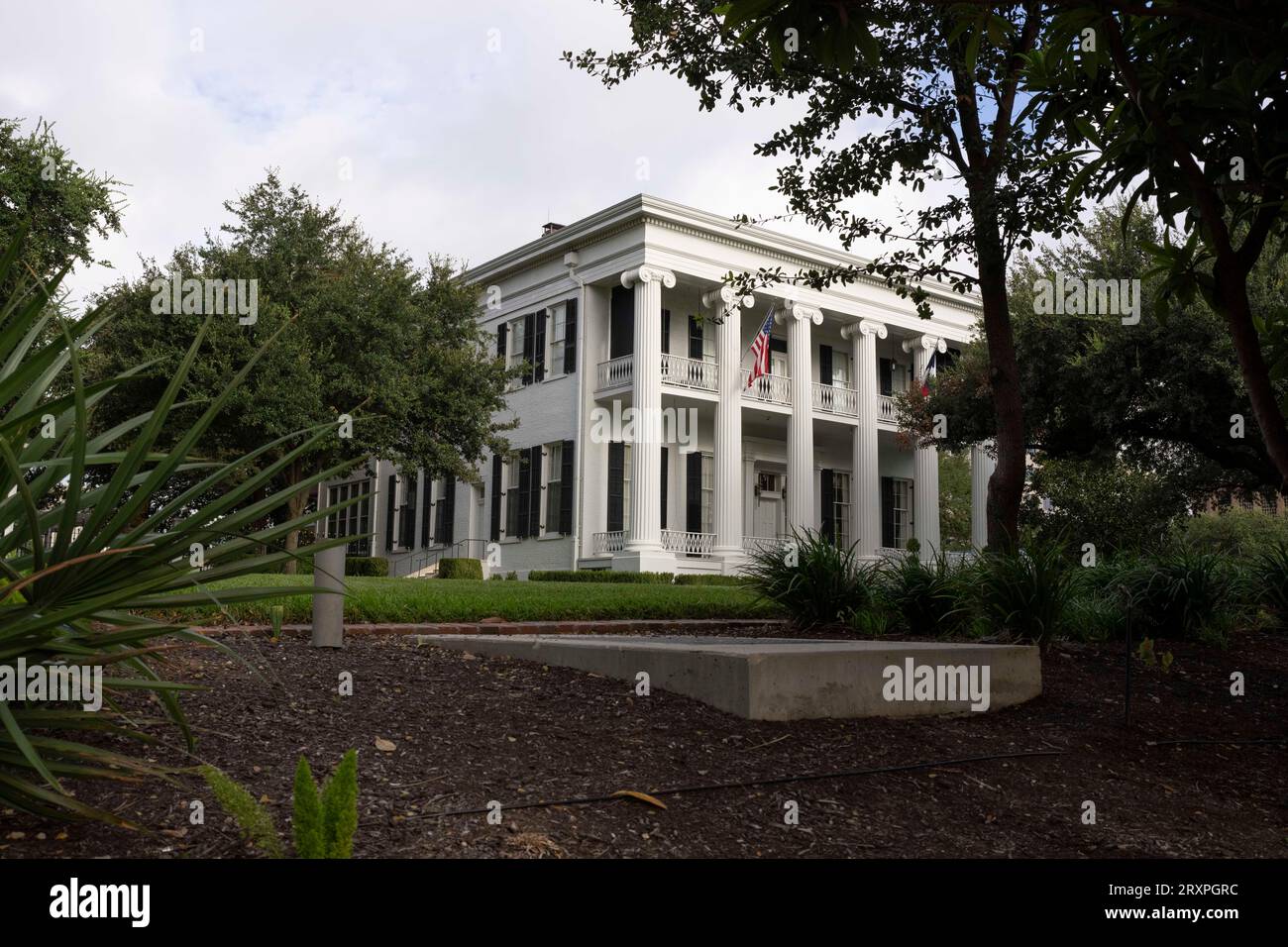 The grounds of the Texas Governor's Mansion in Austin on September 21 ...