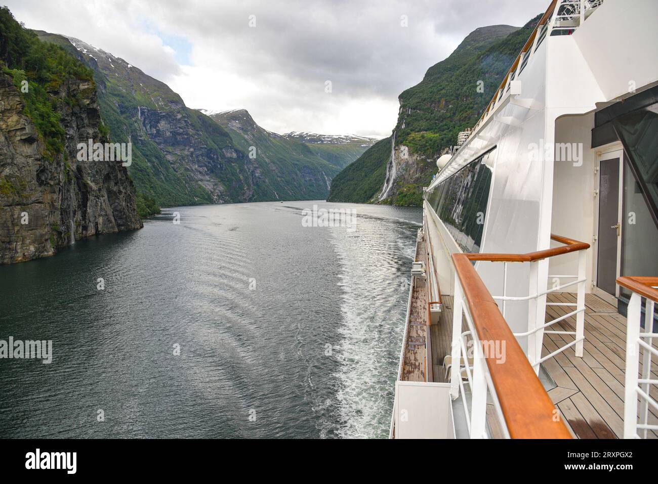 Norway is a Scandinavian country encompassing mountains, glaciers and ...