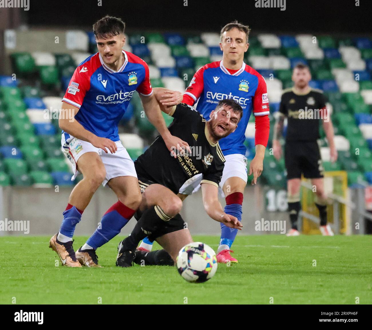 Philip lowry irish league hi-res stock photography and images - Alamy