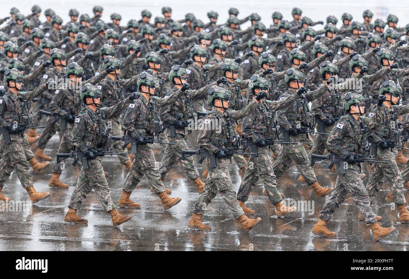 Seongnam, South Korea. 26th Sep, 2023. South Korean troops march during ...