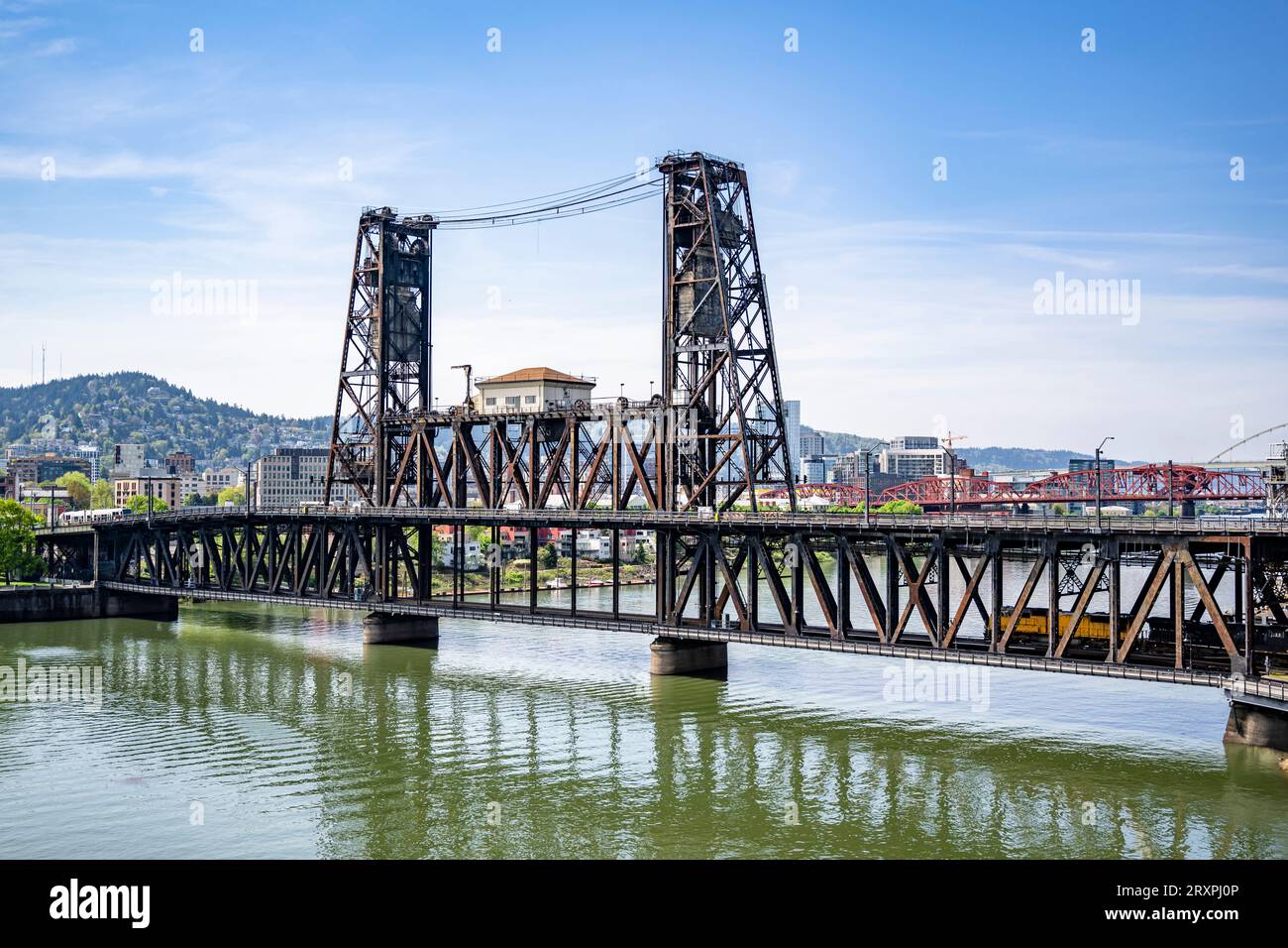 Metal interlocking structure hi-res stock photography and images - Alamy