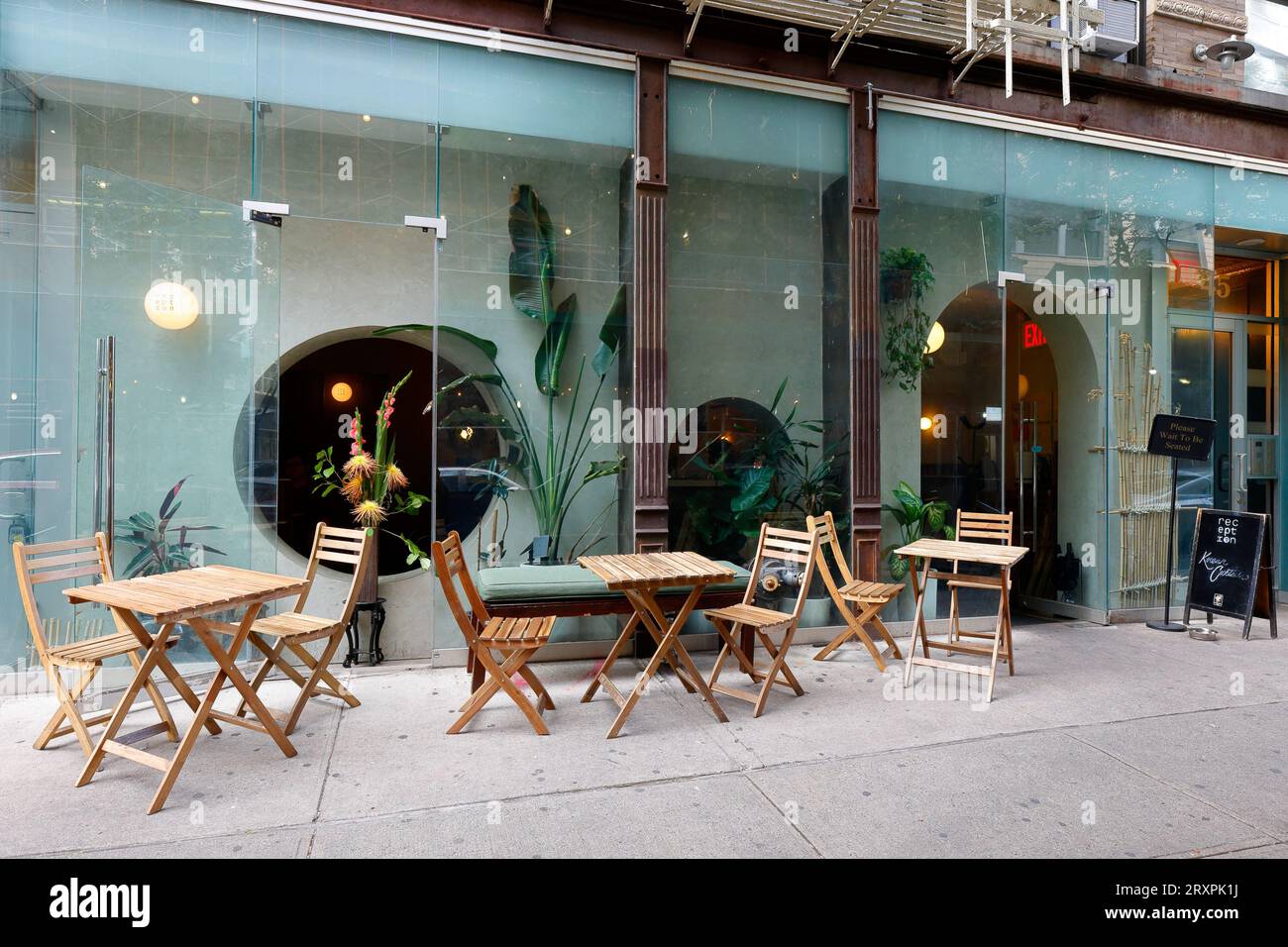 Reception Bar, 45 Orchard St, New York. NYC storefront photo of a ...