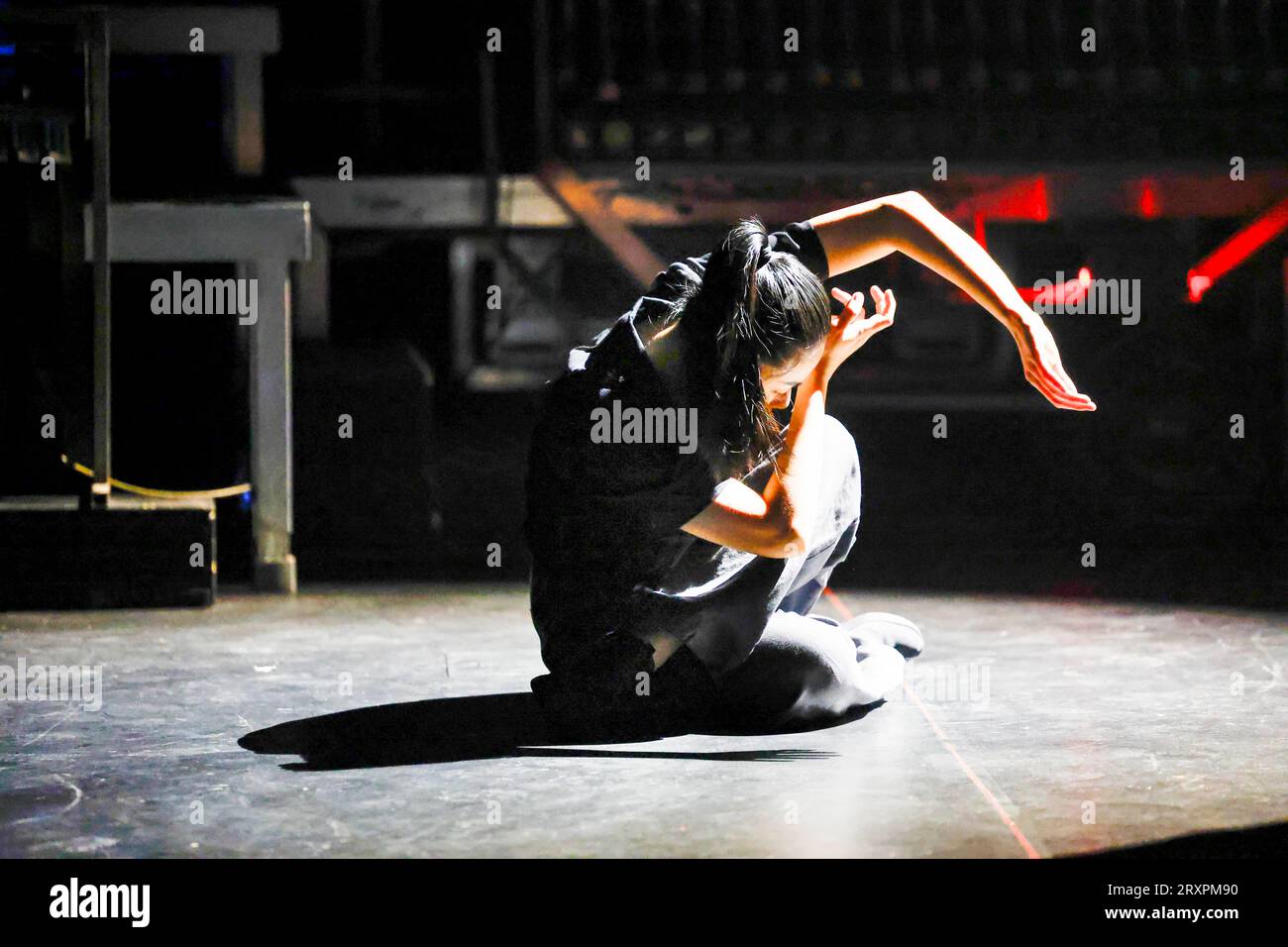 Ursina Lardi, musikalische Leitung von Olaf Katzer, TingAn Ying, Rubens ...