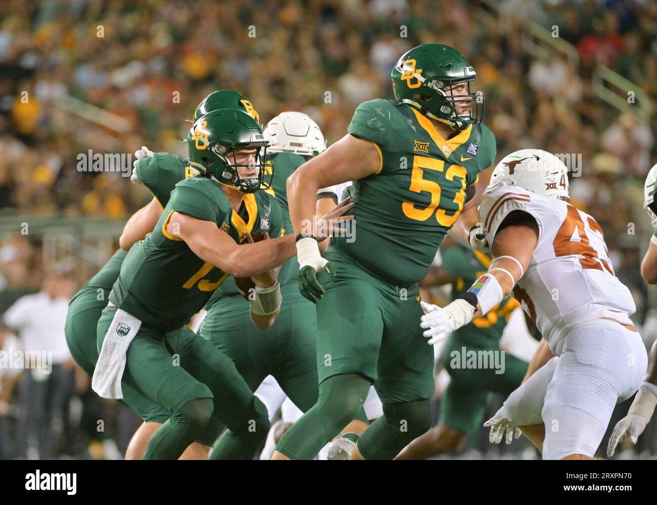 Waco, Texas, USA. 23rd Sep, 2023. Baylor Bears quarterback Sawyer ...