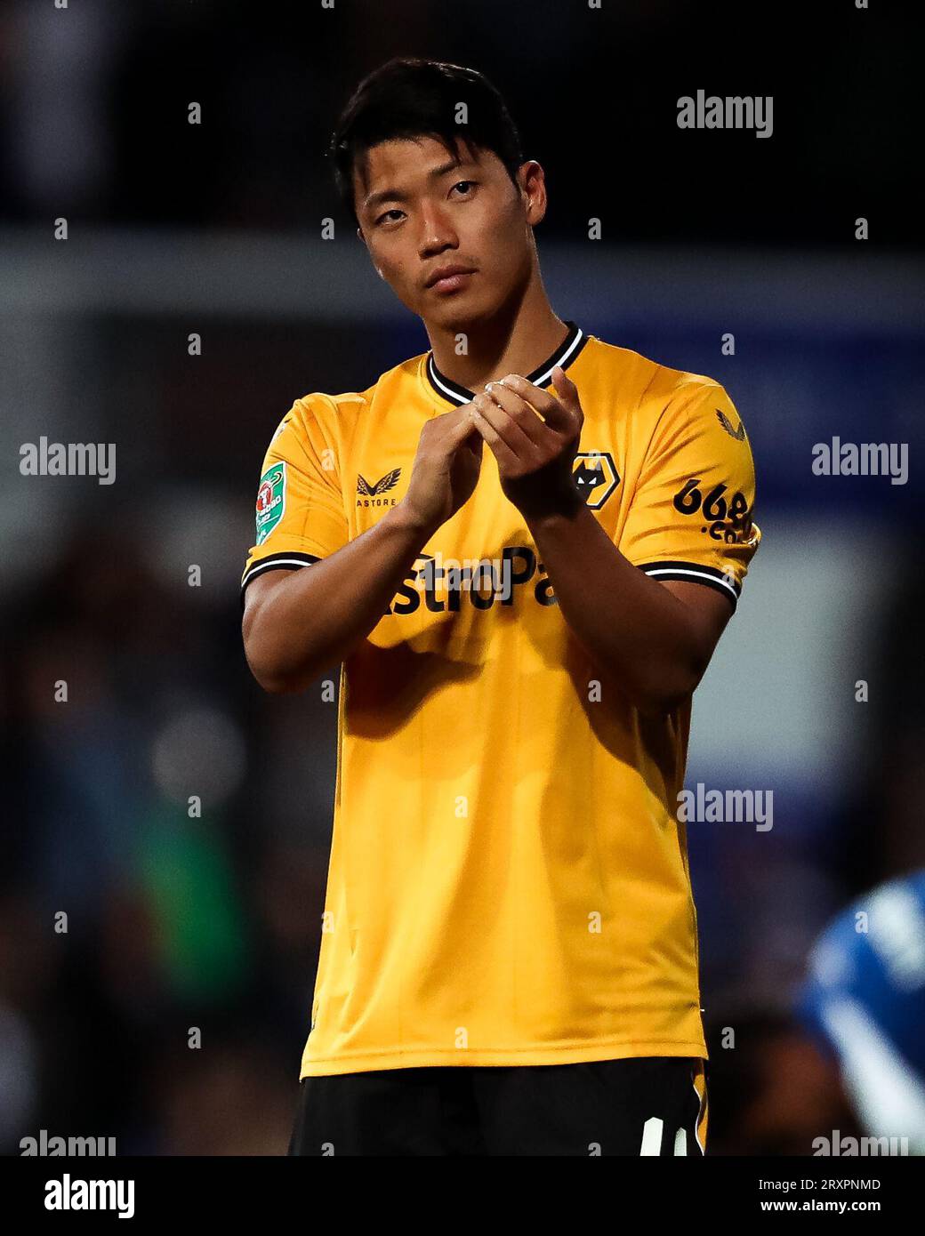 Wolverhampton wanderers hee chan hwang hi-res stock photography and ...