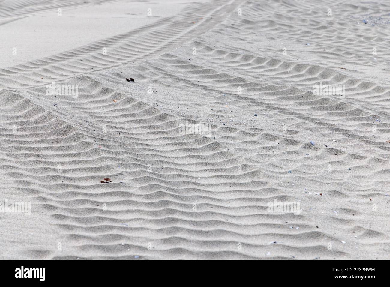 Sand tyre mark hi-res stock photography and images - Alamy