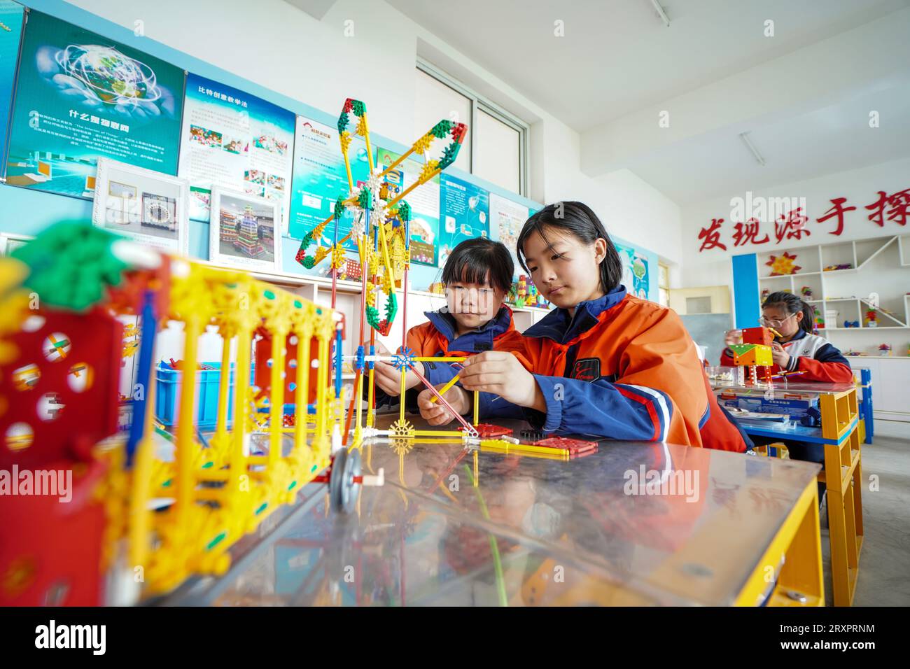 Luannan County, China - April 25, 2023: Elementary school students are ...