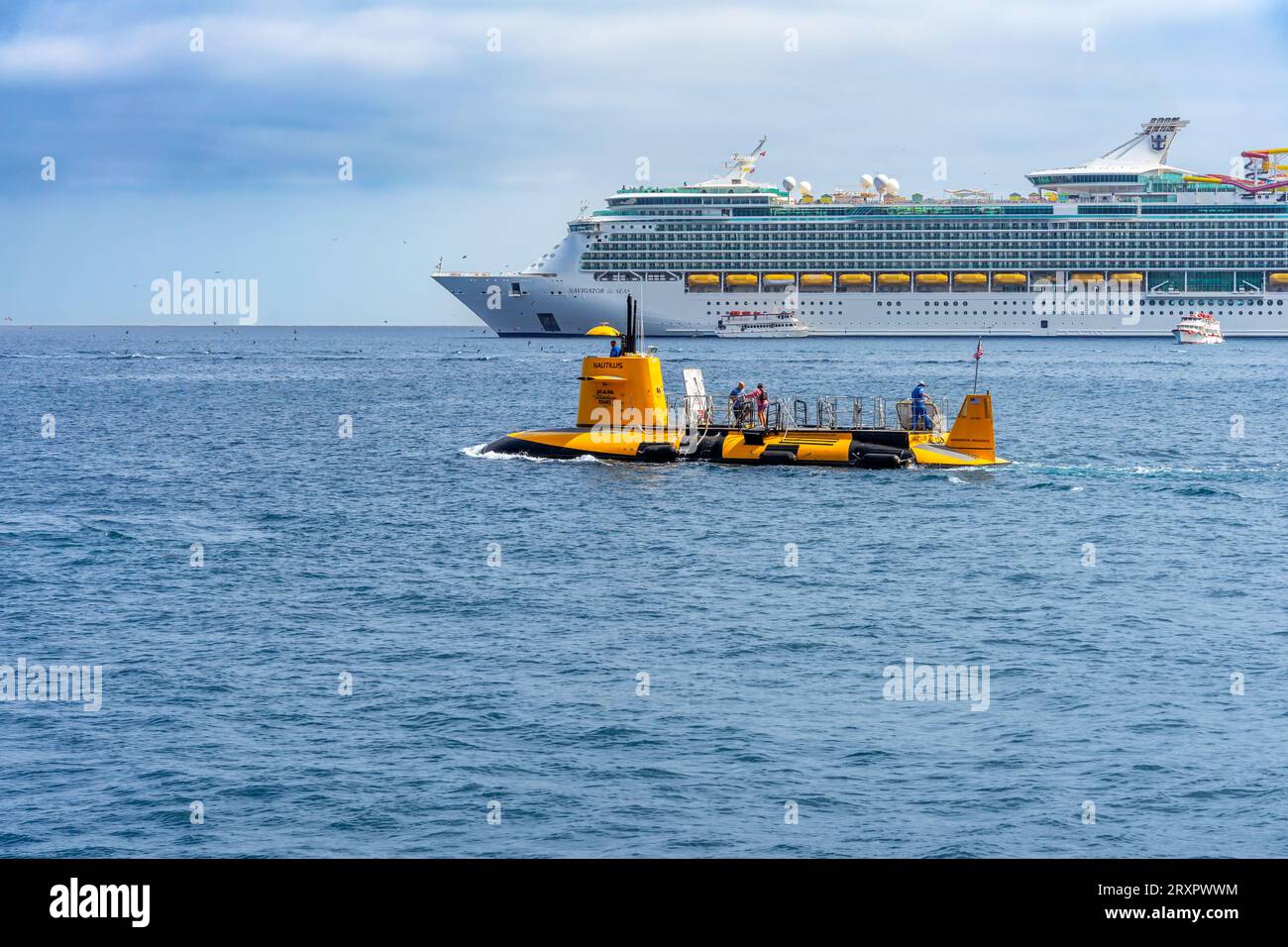 Avalon, CA, USA - September 13, 2023: A Semi-Submarine floats in the ...