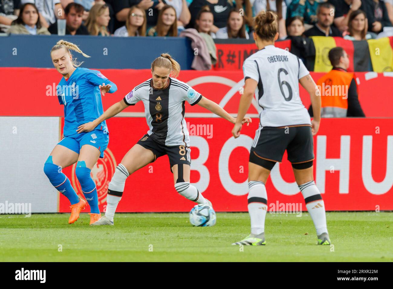 Bochum, Deutschland. 26th Sep, 2023. von links: Gudny Arnadottir (ISL ...