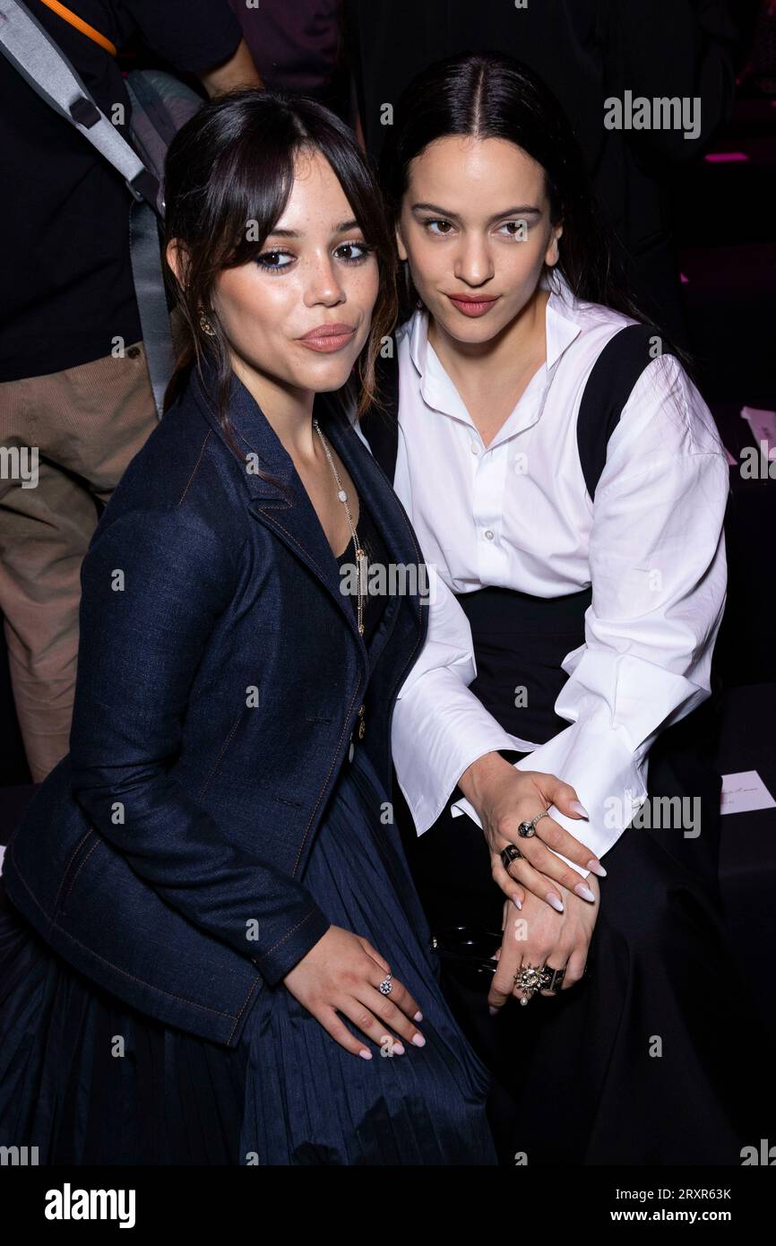 Paris, Frankreich. 26th Sep, 2023. Rosalia and Jenna Ortega attend DIOR Spring/Summer 2024 ...