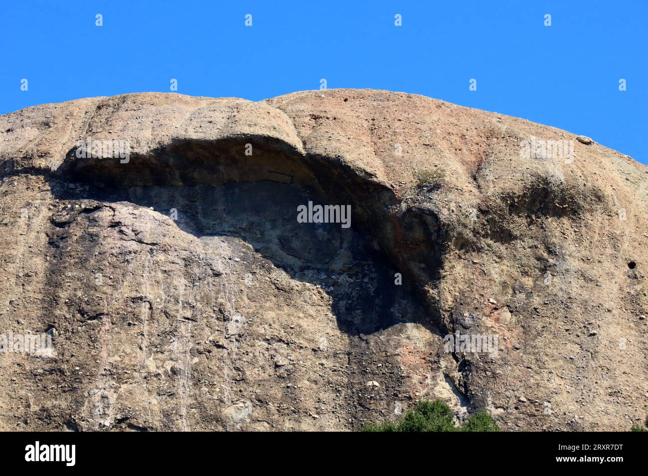 Eagle Rock, Los Angeles – Eagle Rock a large boulder whose shadow ...