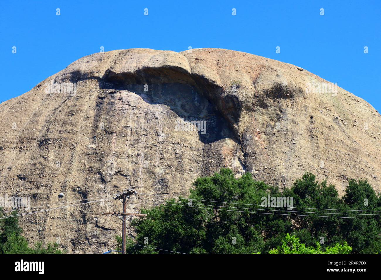 Eagle Rock, Los Angeles – Eagle Rock a large boulder whose shadow ...