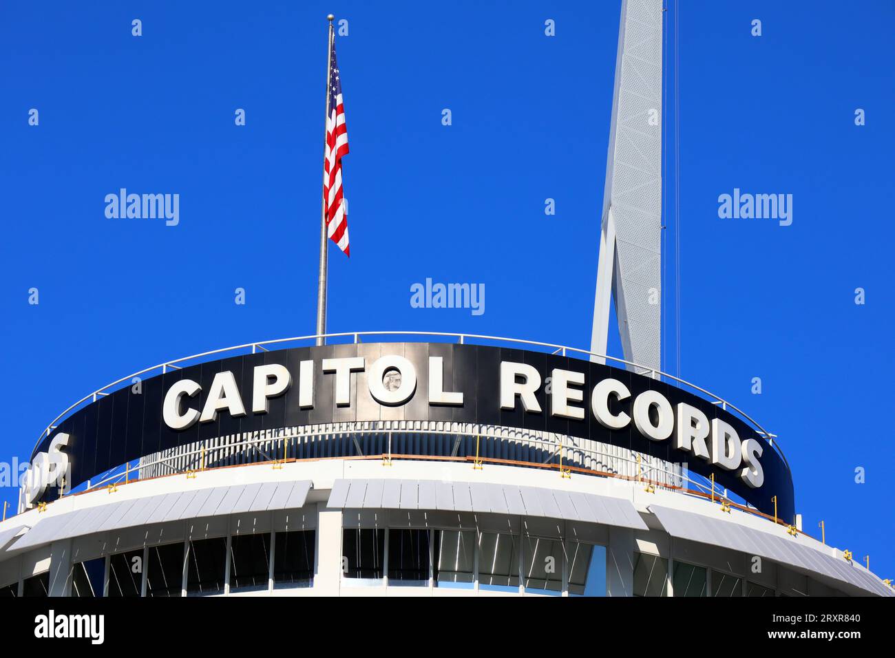 Capitol records building tower hi-res stock photography and images - Alamy
