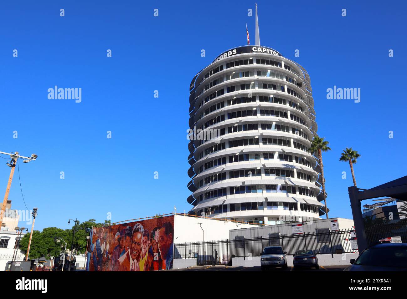 Los Angeles, California: Capitol Records Building located at 1750 Vine ...