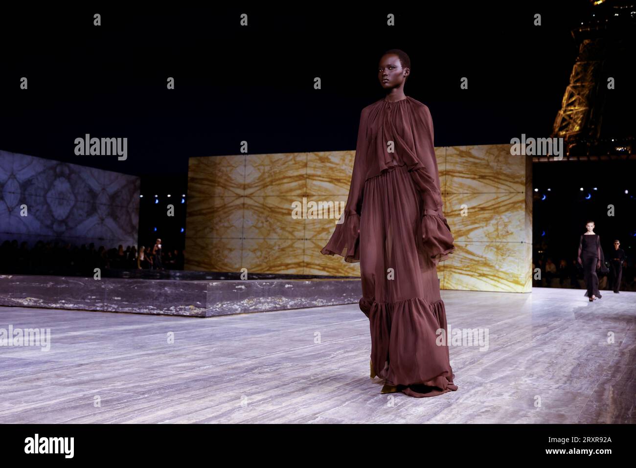 Ysl catwalk hi-res stock photography and images - Alamy