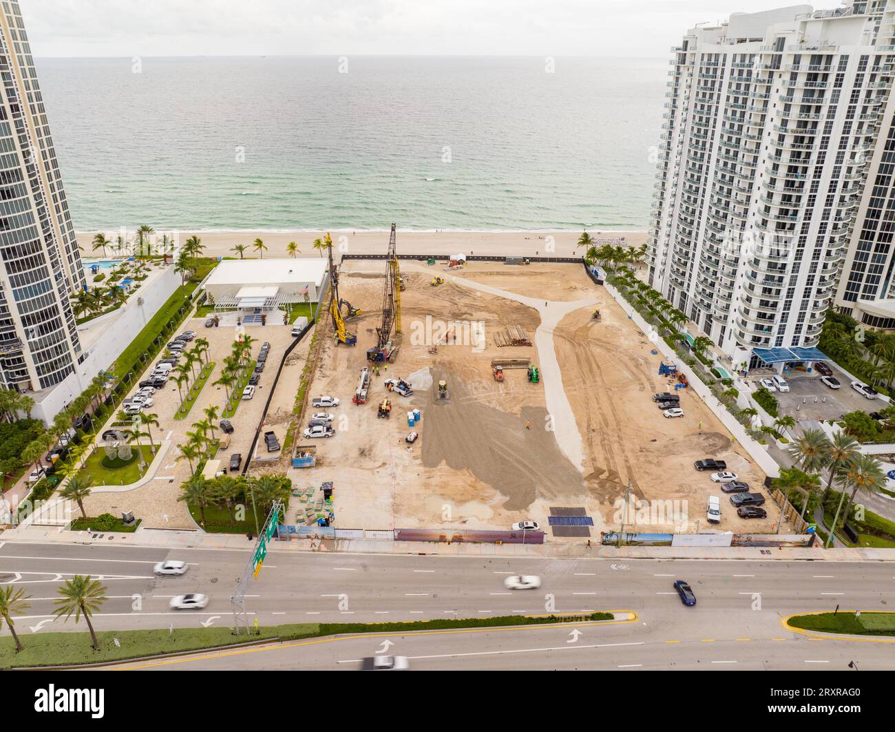 St regis residences hi-res stock photography and images - Alamy