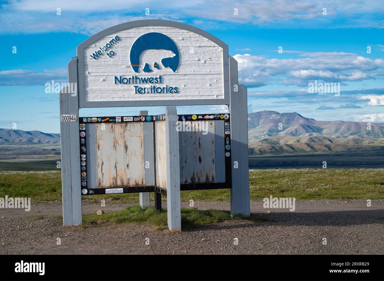 Northwest Territories Sign on Dempster highway to the Arctic Ocean ...