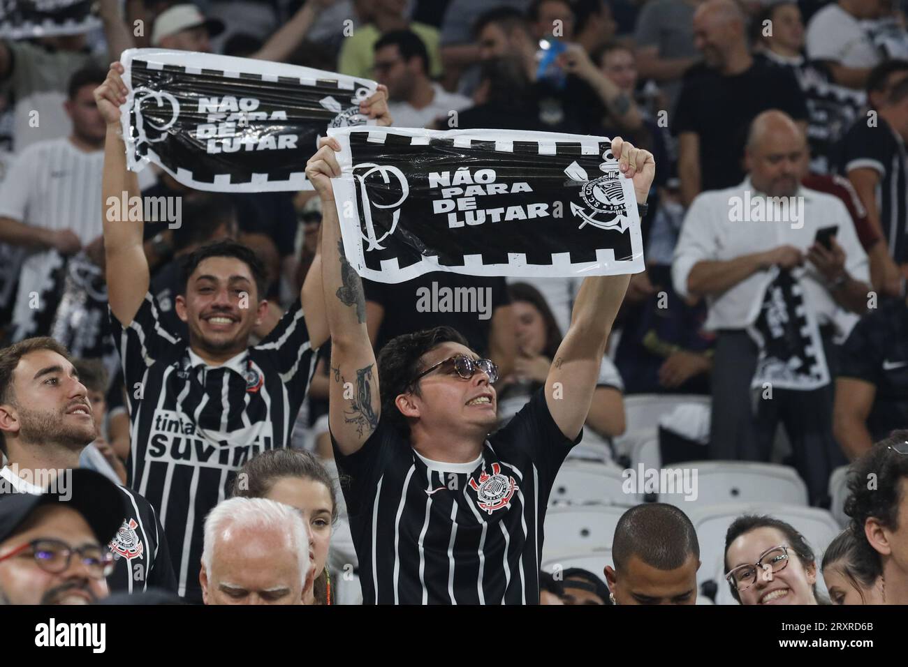 Sao Paulo, Brazil. 26th Sep, 2023. Corinthians fans before the match ...