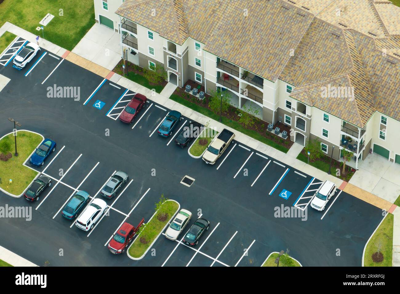 Car fenced hi-res stock photography and images - Alamy