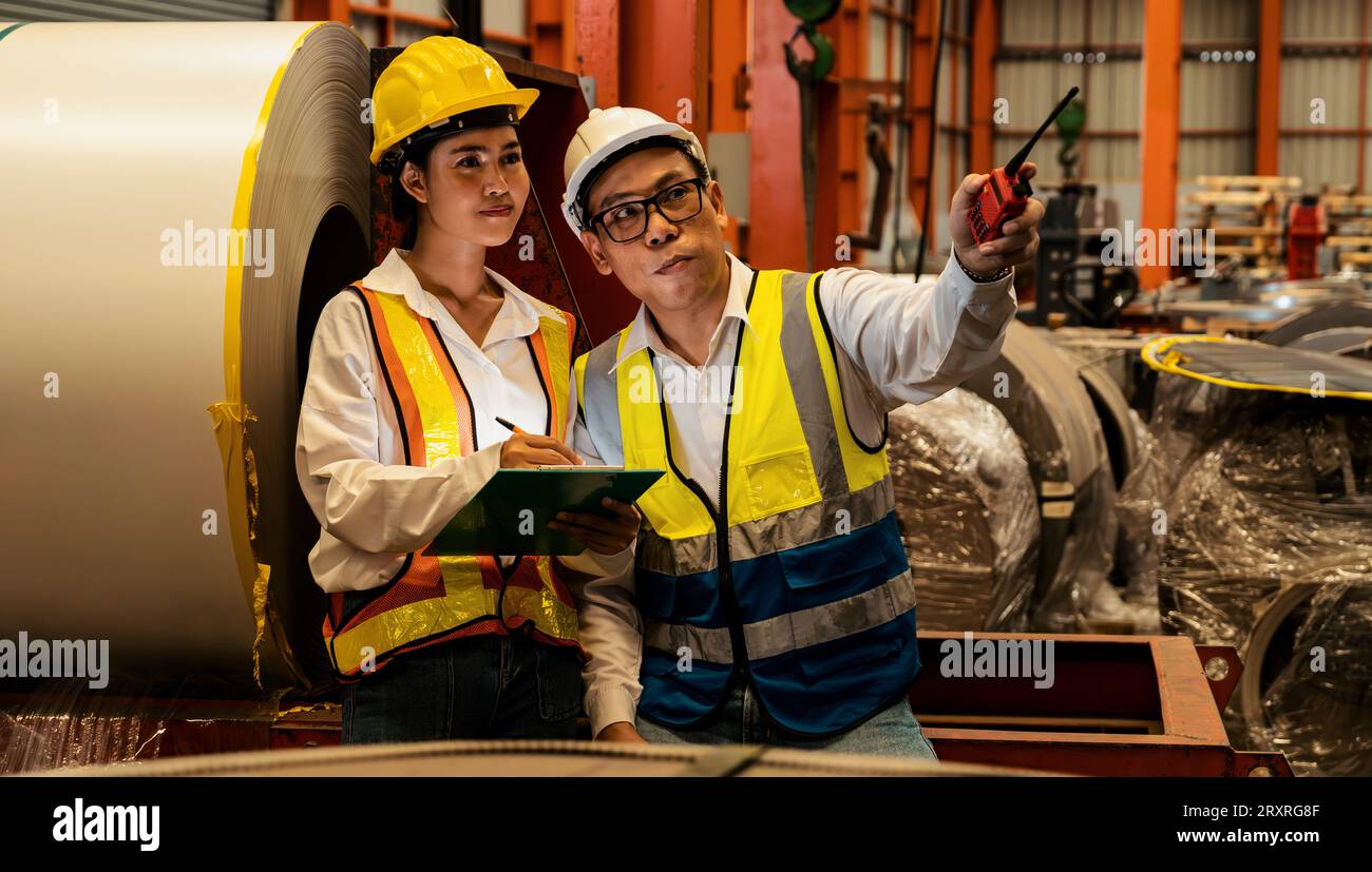 Warehouse assessment hi-res stock photography and images - Alamy