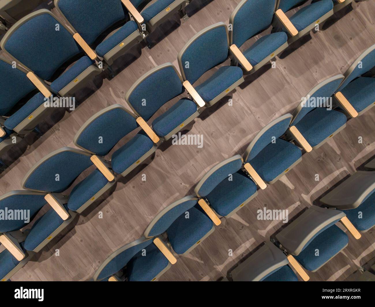 Seats seating theatre view audience hi-res stock photography and images ...