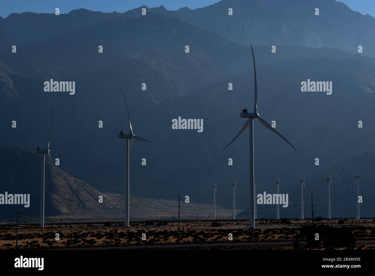 Utility scale wind turbines hi-res stock photography and images - Alamy