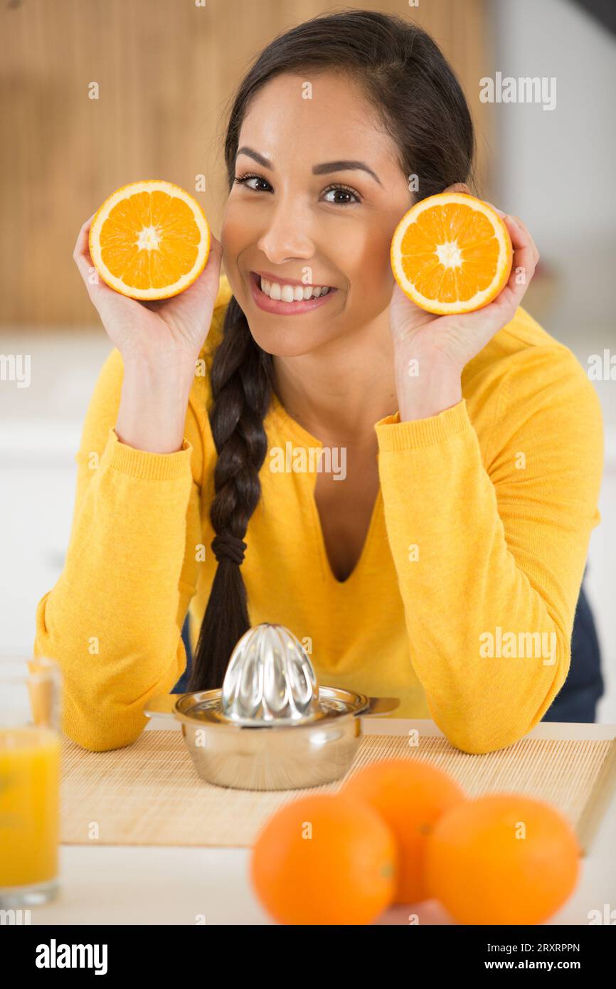 Attractive blogger hi-res stock photography and images - Alamy