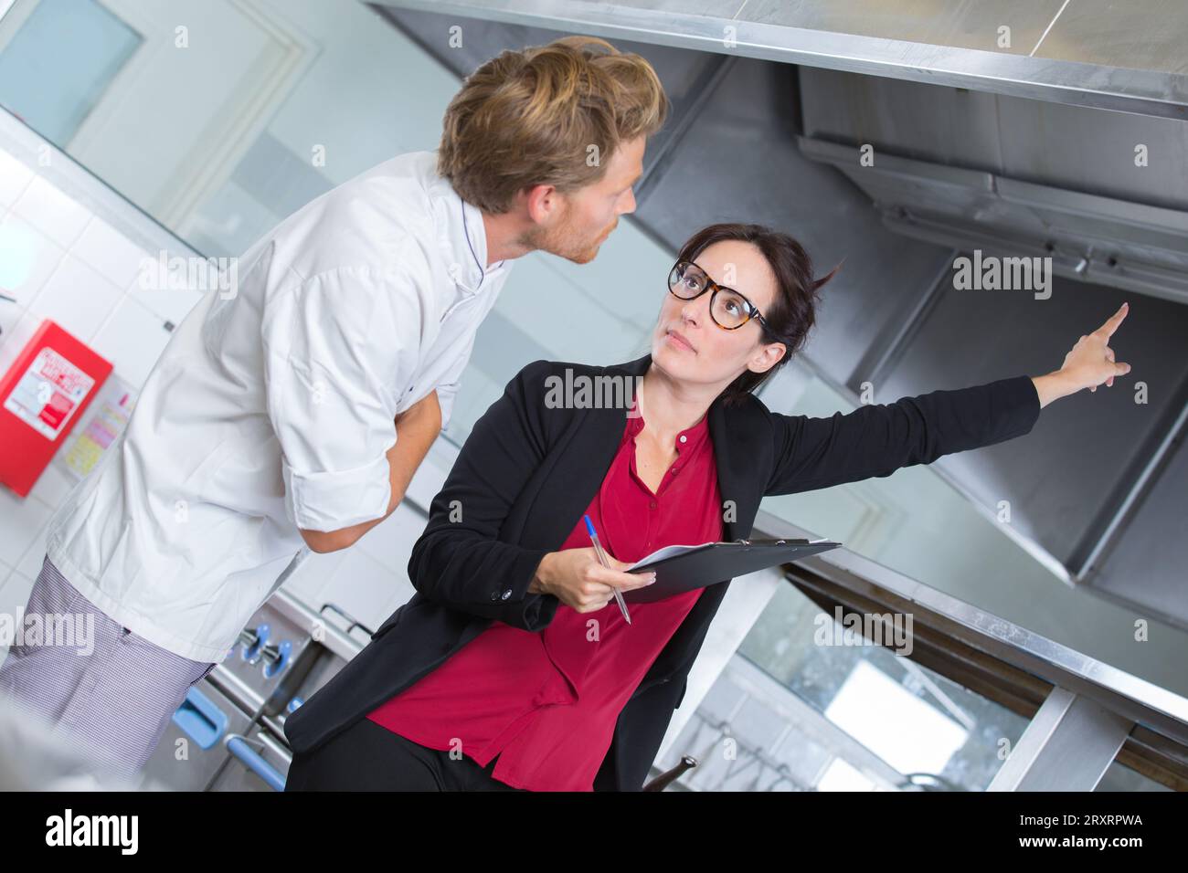 Female supervisor restaurant hi-res stock photography and images - Alamy