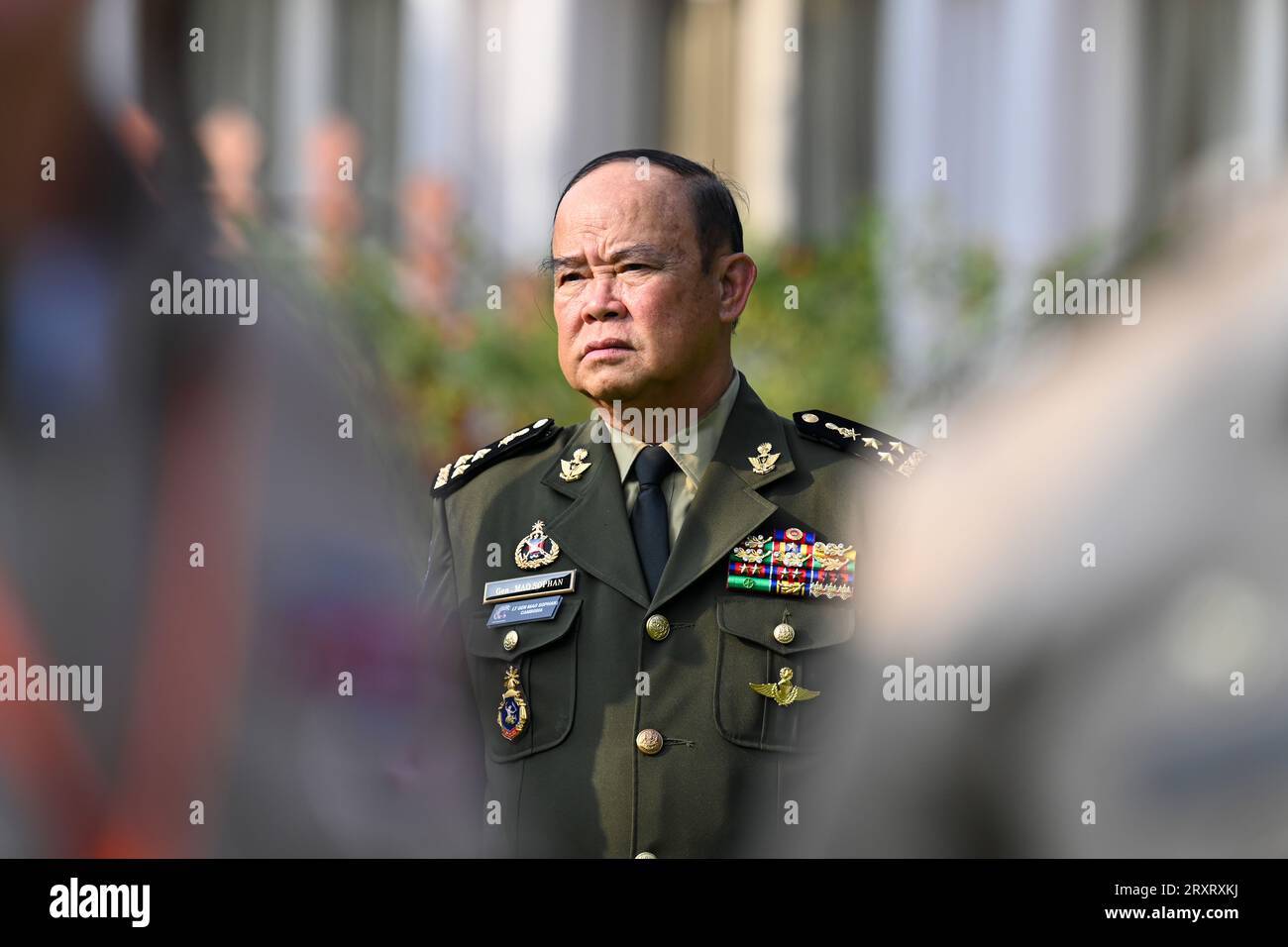 Cambodian army hi-res stock photography and images - Alamy