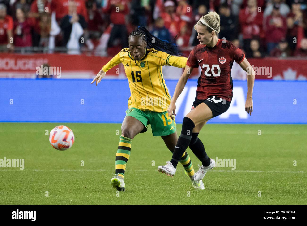 Tiffany Cameron #15 (L) and Cloe Lacasse #20 (R) in action during the ...