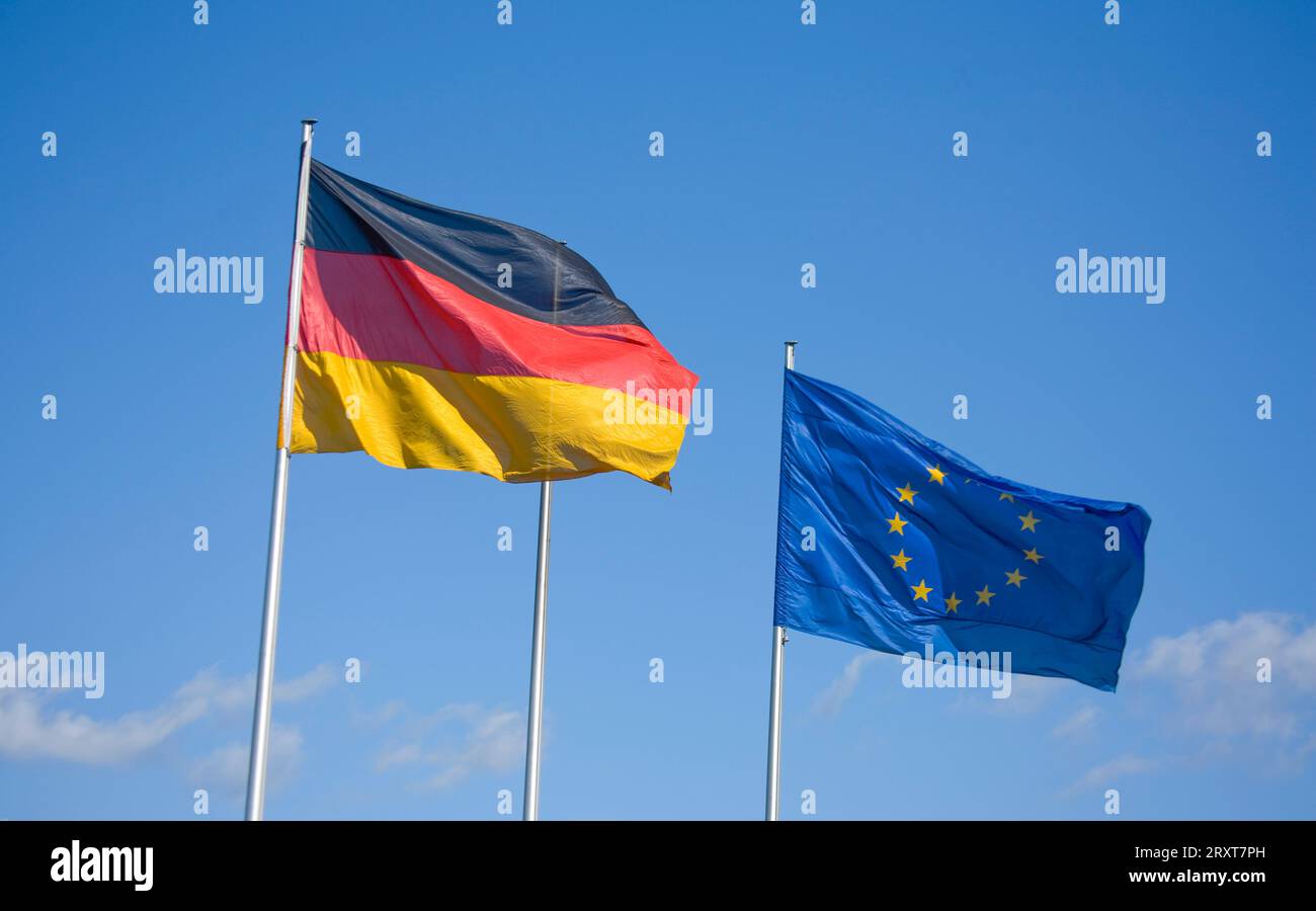 Drapeau europeen hi-res stock photography and images - Alamy