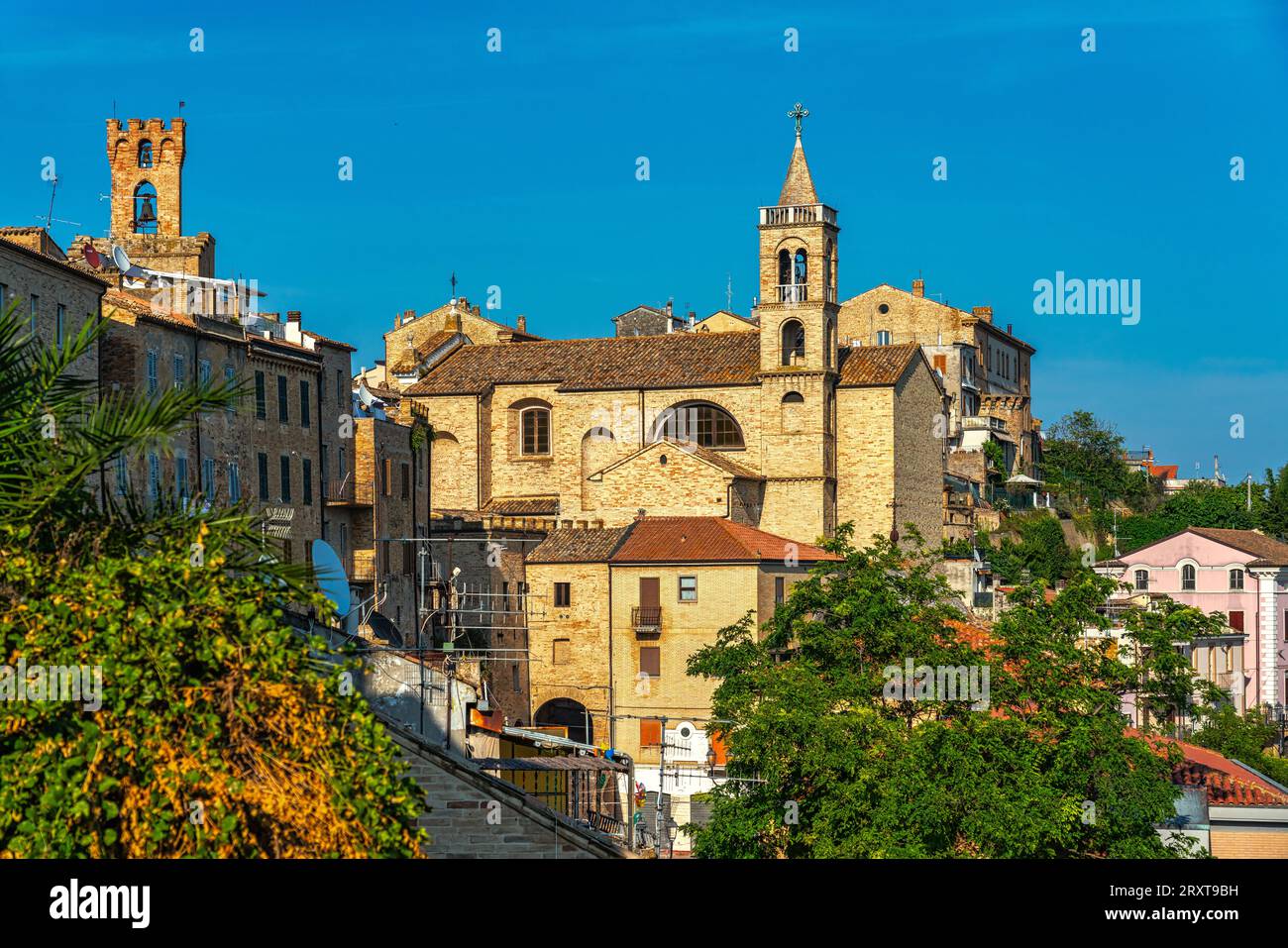 Civic clock structure hi-res stock photography and images - Alamy