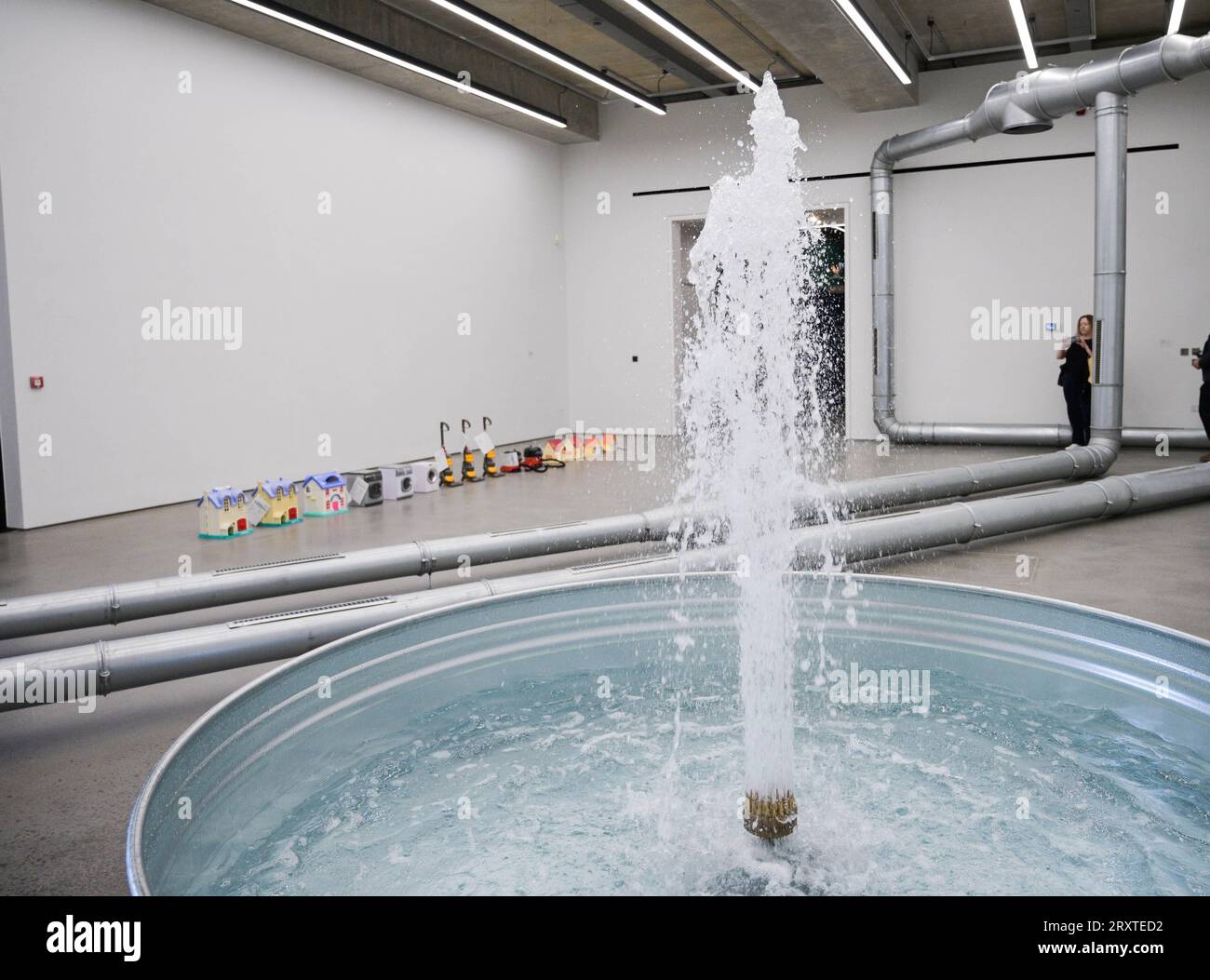 Ghislaine leung art installation hi-res stock photography and images ...