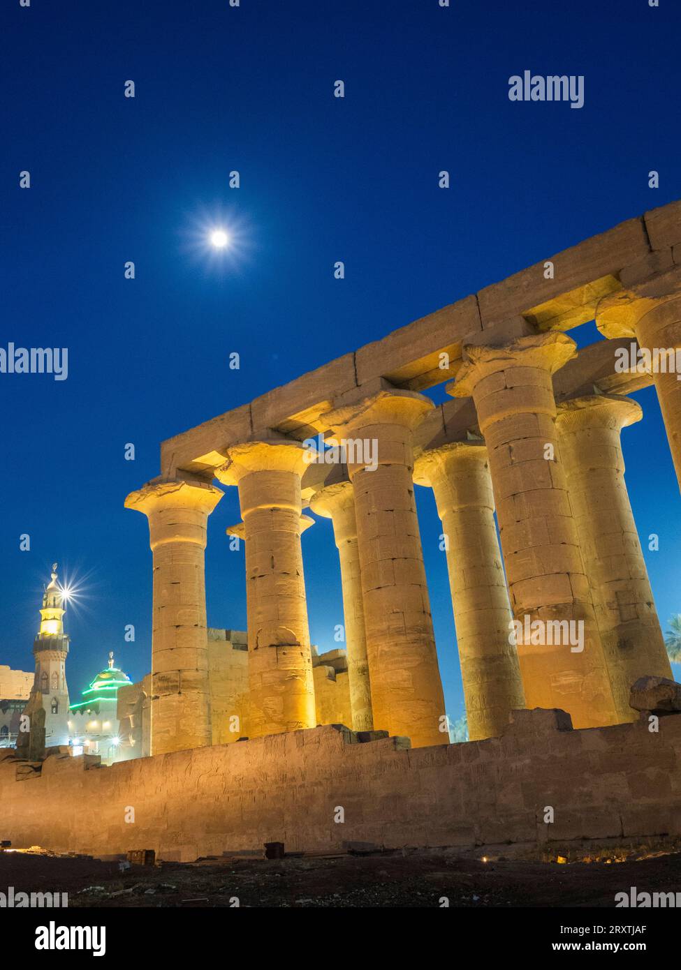 Luxor tourist attractions hi-res stock photography and images - Alamy