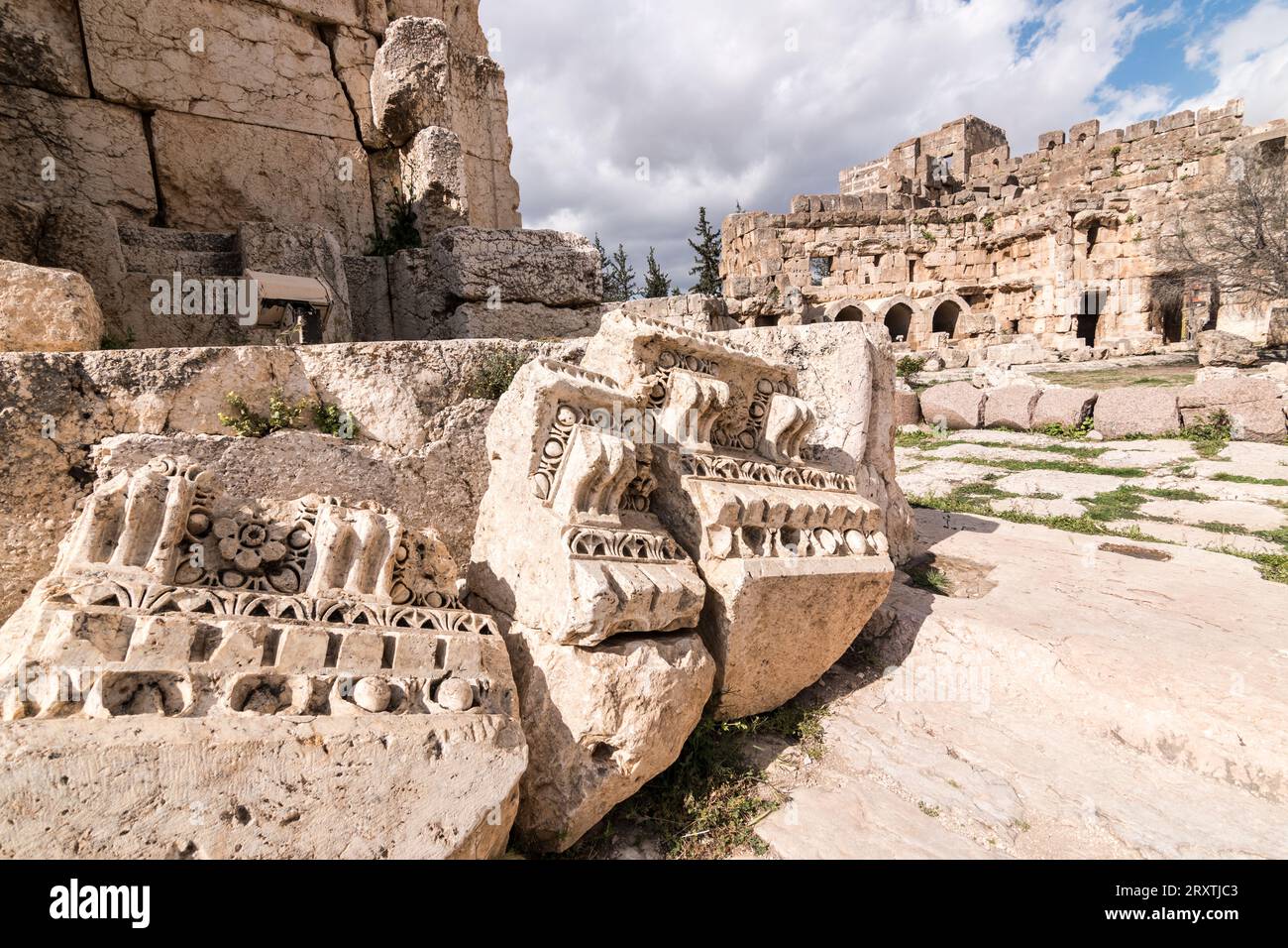 Baalbek ruins, Lebanon Stock Photo - Alamy