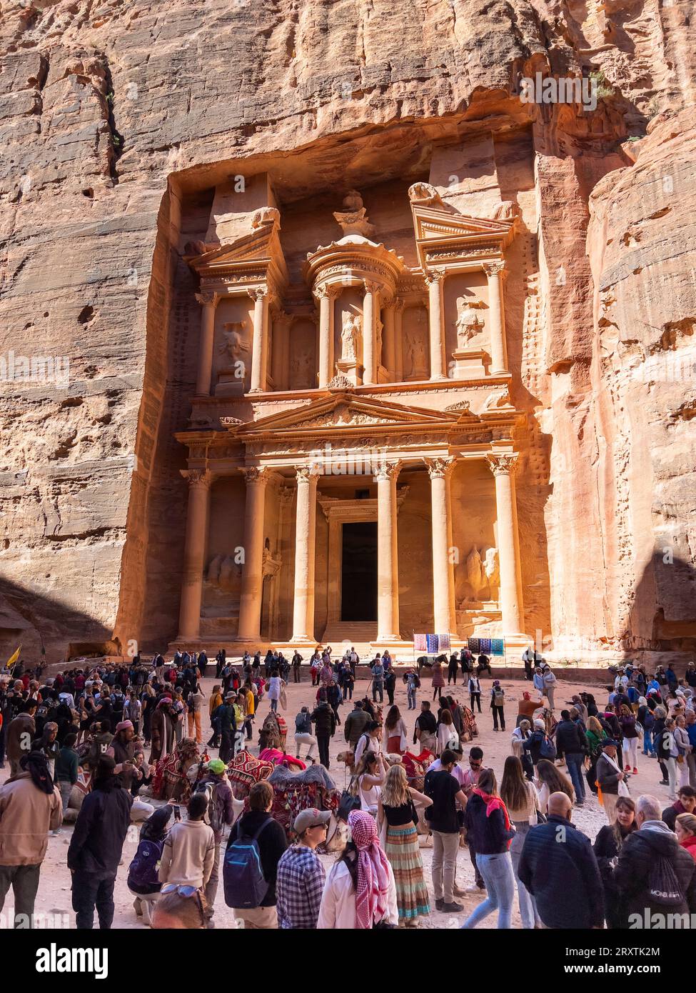 The Petra Treasury (Al-Khazneh), Petra Archaeological Park, UNESCO ...
