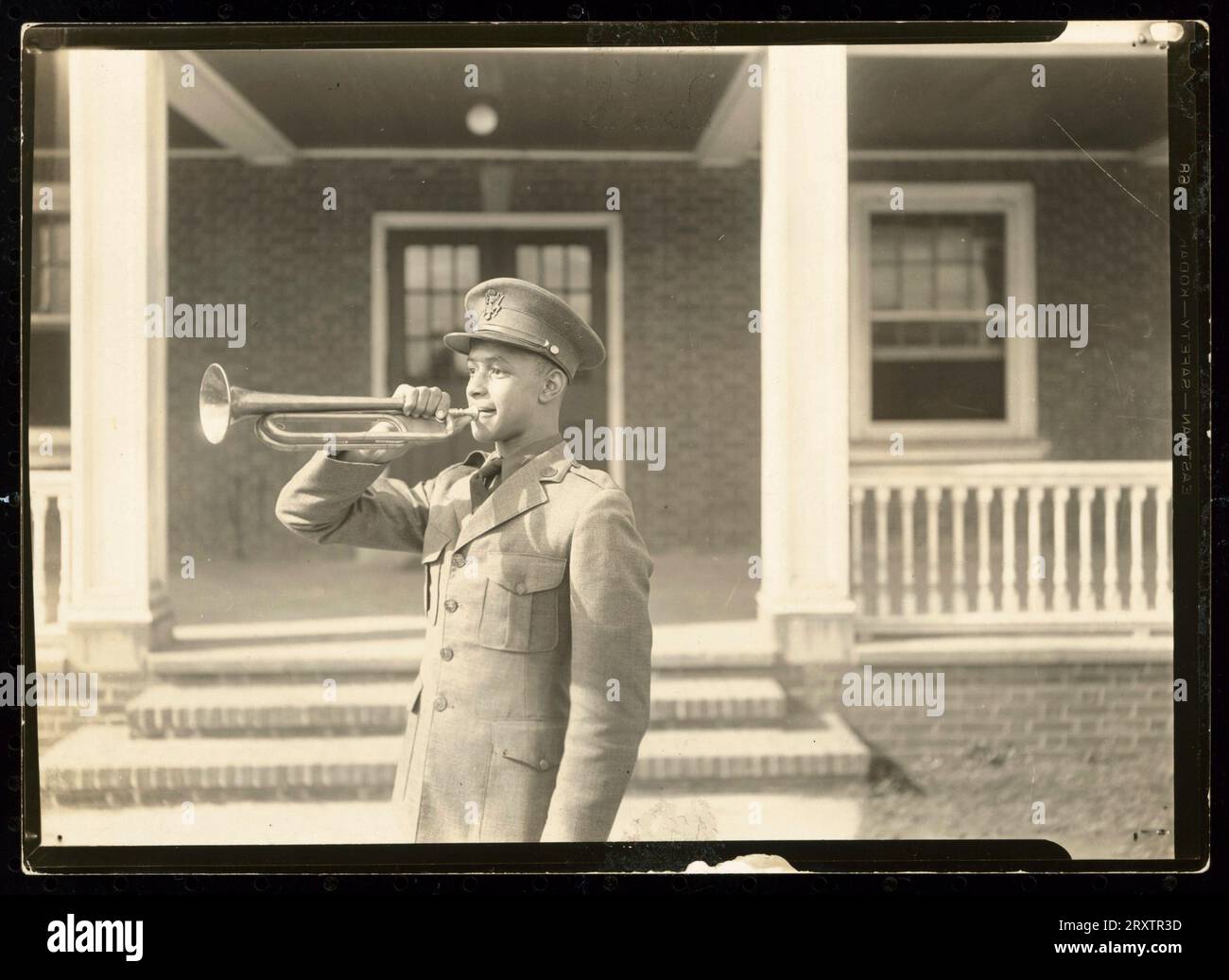 Bugle school hi-res stock photography and images - Alamy