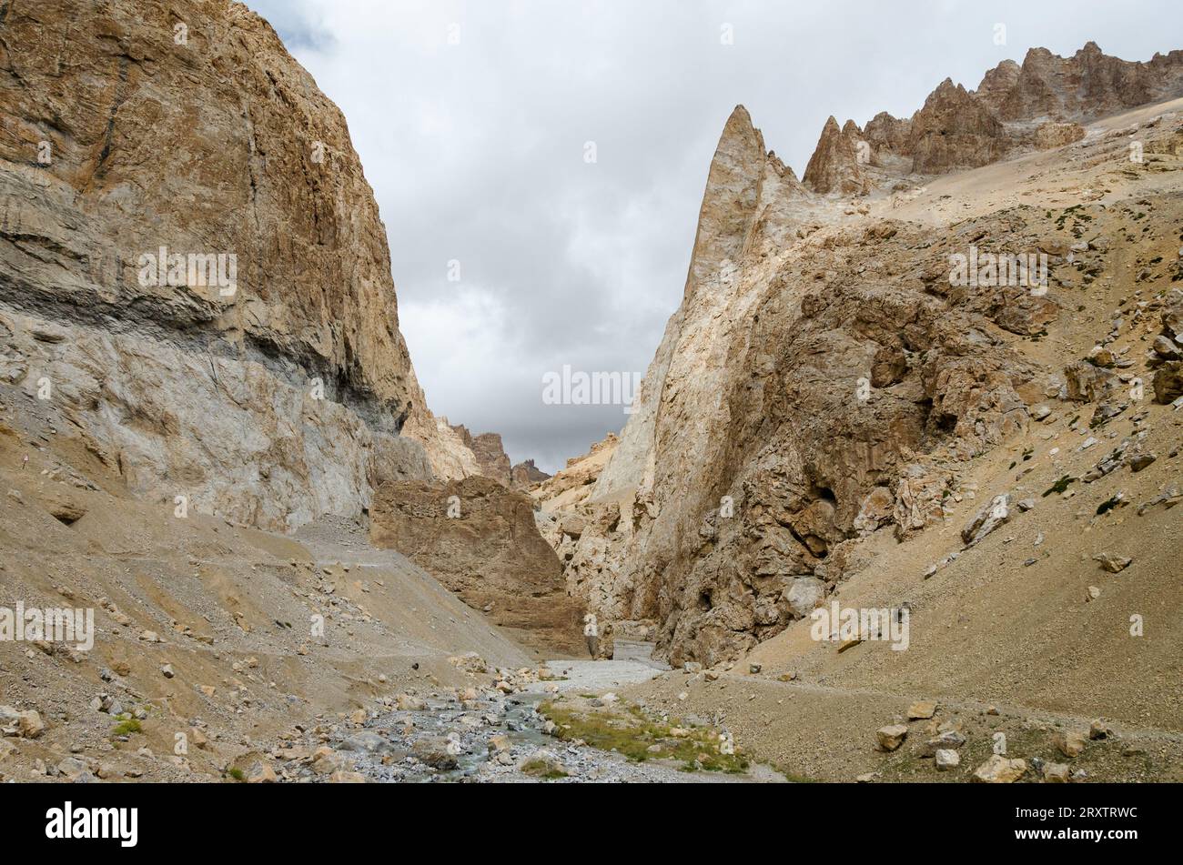 Paisajes ladakh hi-res stock photography and images - Alamy