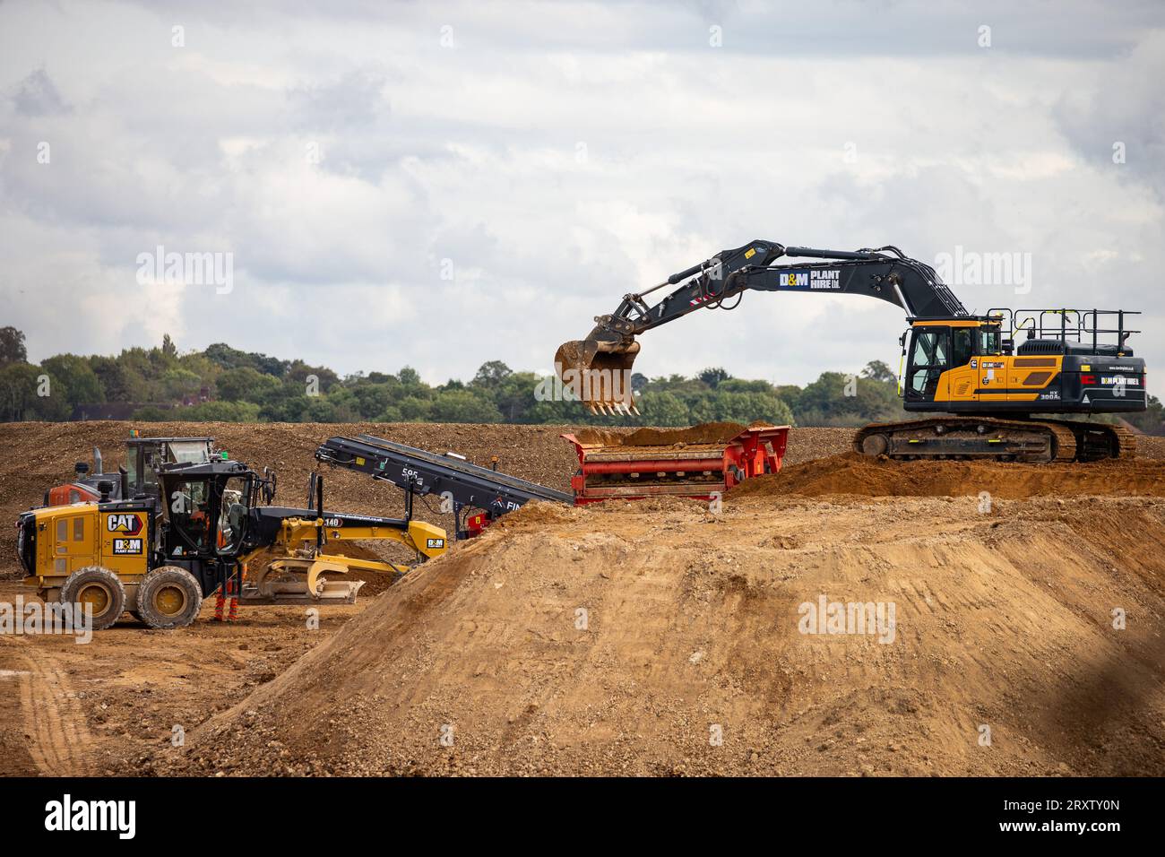 Old oak common construction hi-res stock photography and images - Alamy