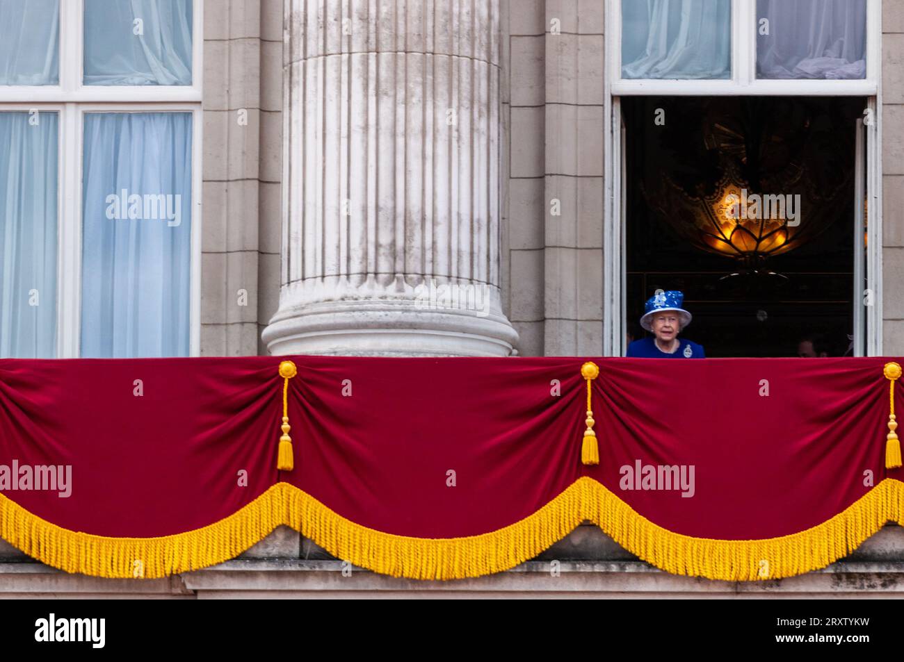 The Queen Elizabeth II alone on the balcony for the Queens Birthday ...