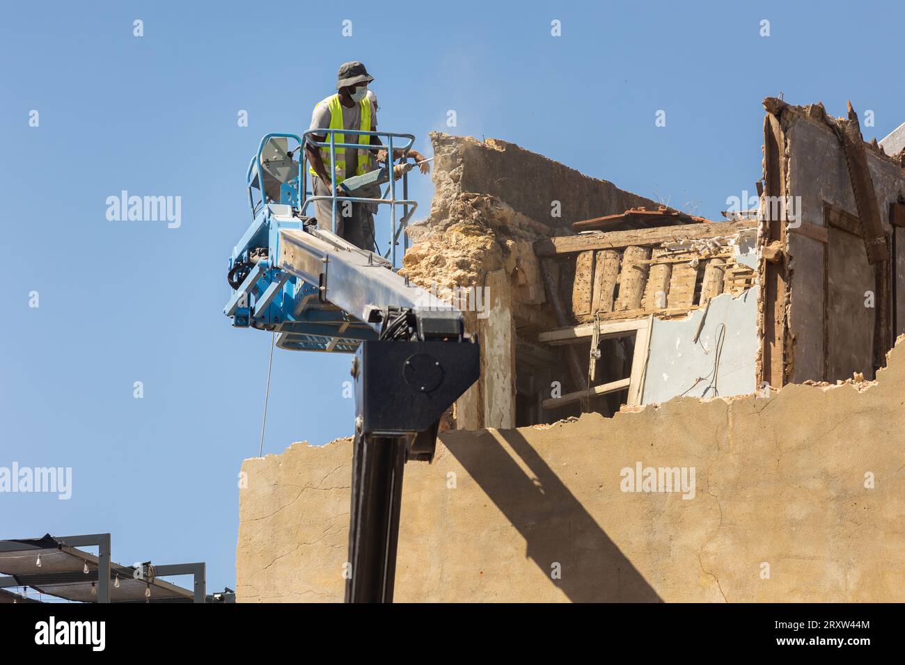 Demolish rooftop building hi-res stock photography and images - Alamy
