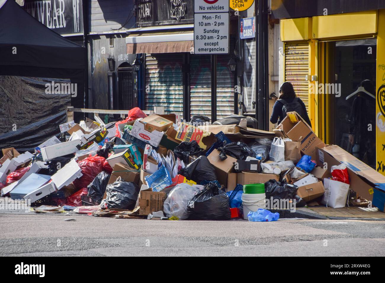 London, UK. 27th September 2023. Huge piles of garbage line the streets ...