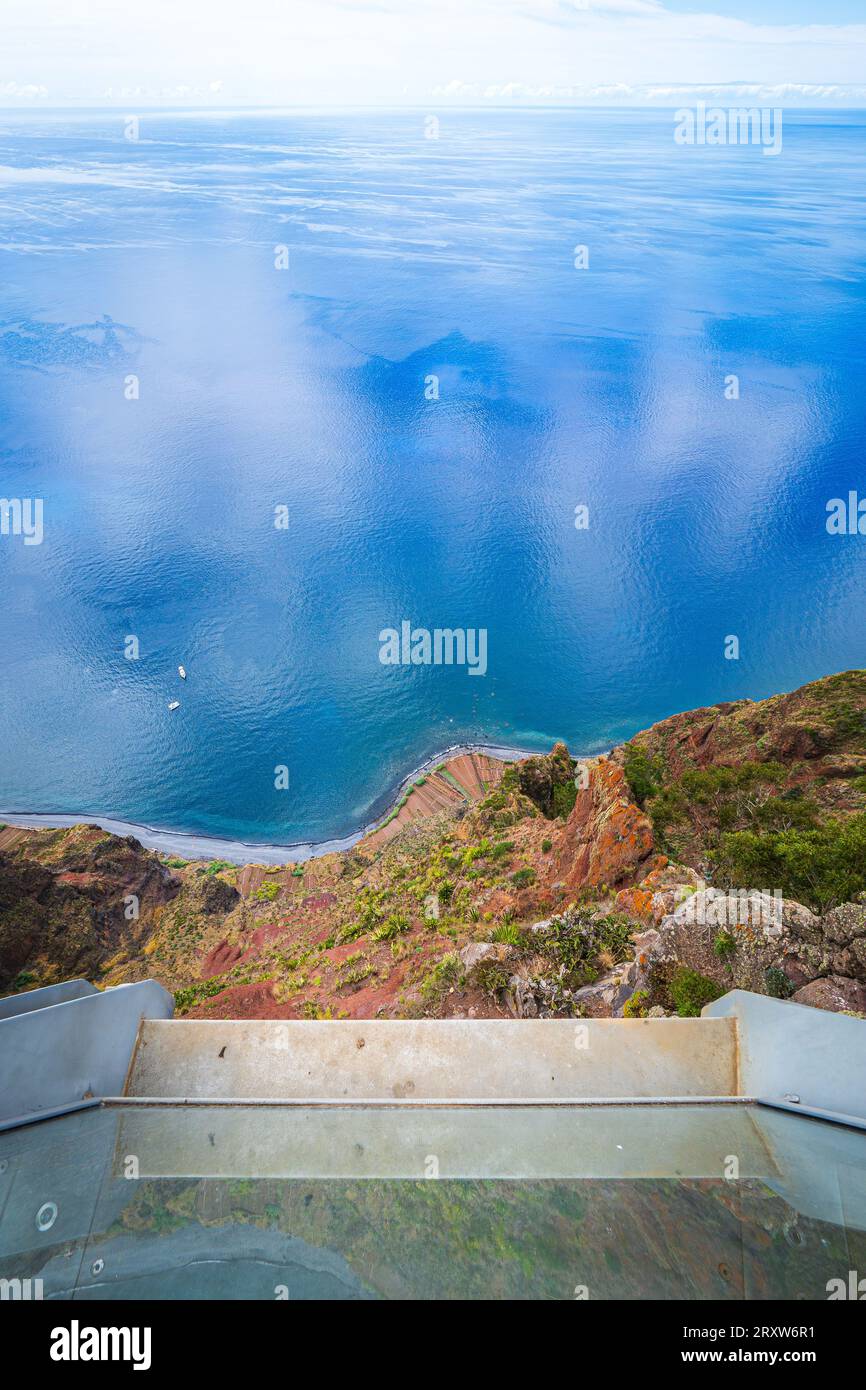 Scenic view into the depths of Europe's highest skywalk, the Cabo Girão ...