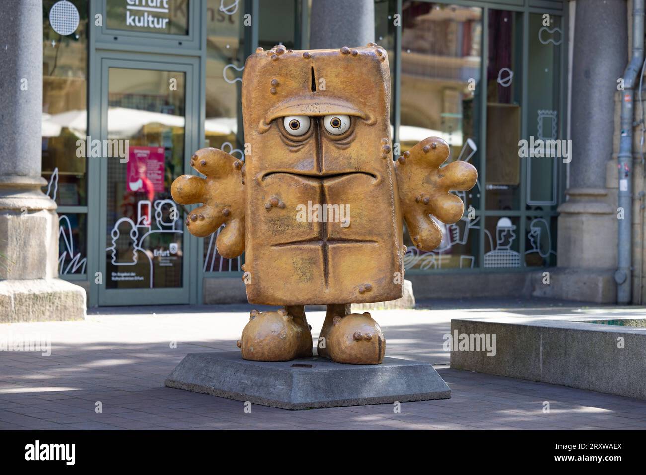 Die Figur des Kinderkanals Kika Bernd das Brot in Erfurt Foto vom 22.08 ...