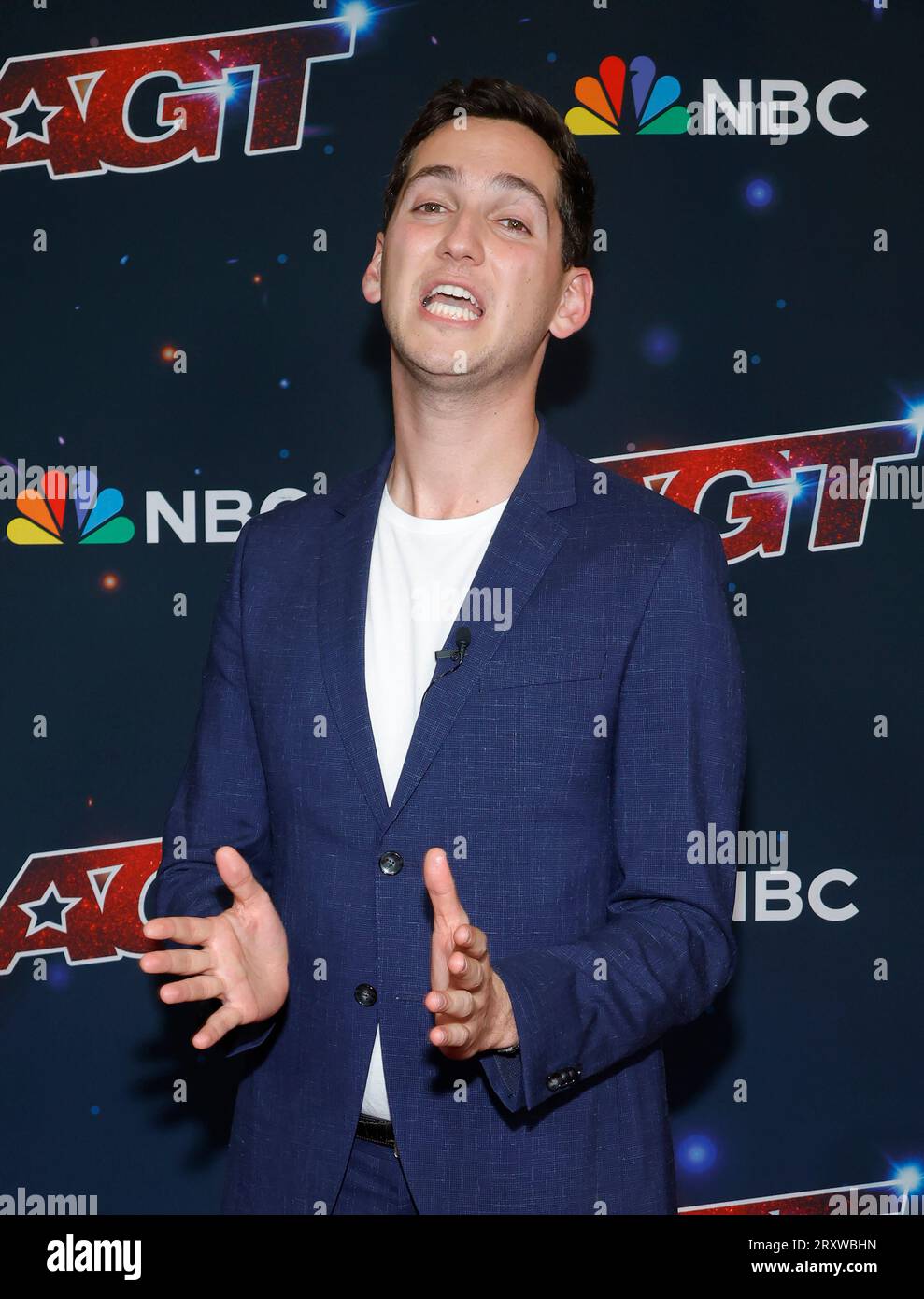 Matt friend hi-res stock photography and images - Alamy