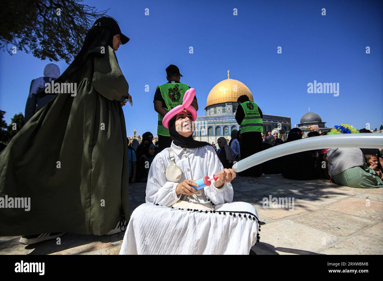 Mawlid al-Nabi in Jerusalem Palestinians gather to commemorate the ...