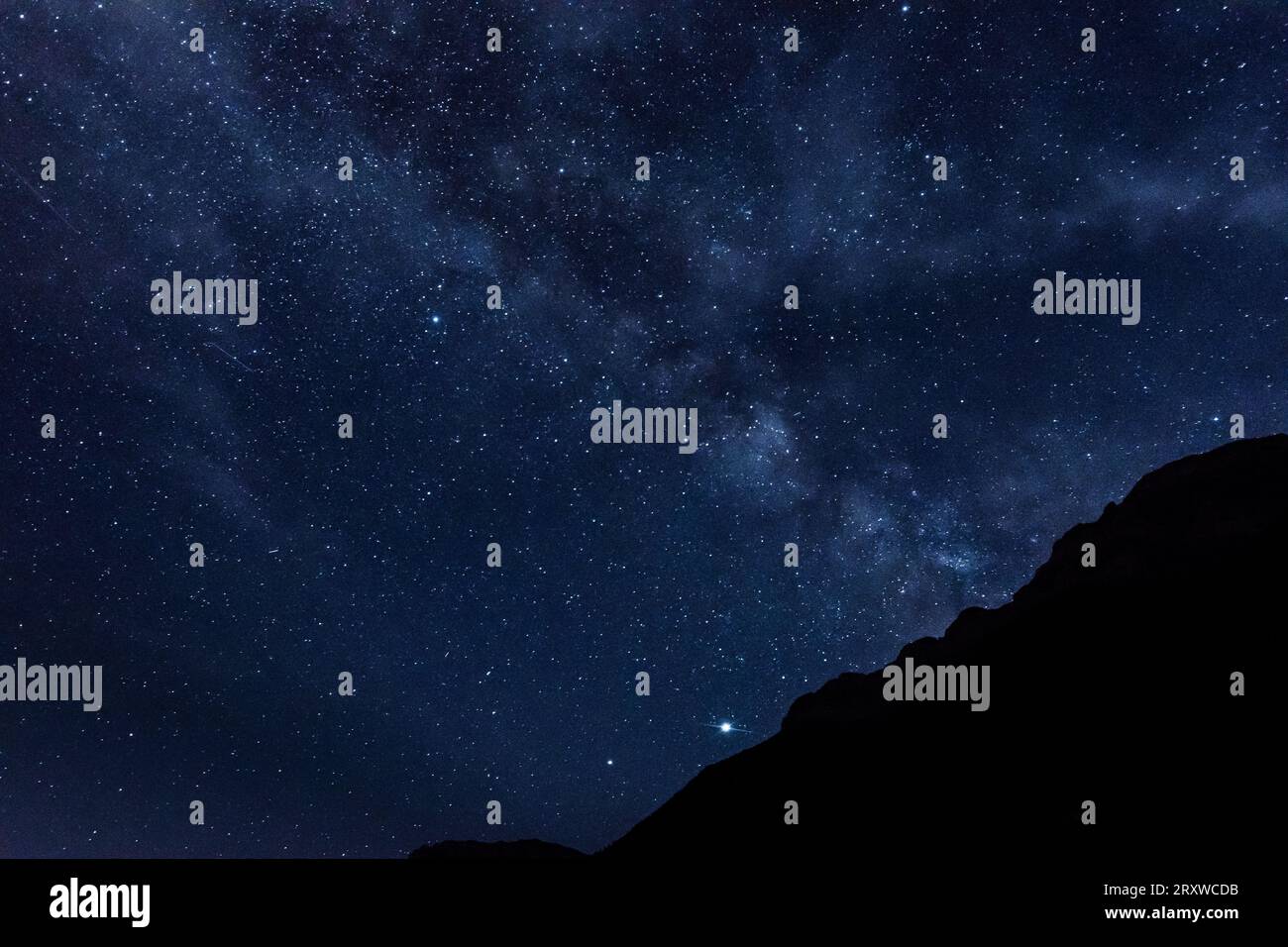 Pyrenees mountains night sky hi-res stock photography and images - Alamy
