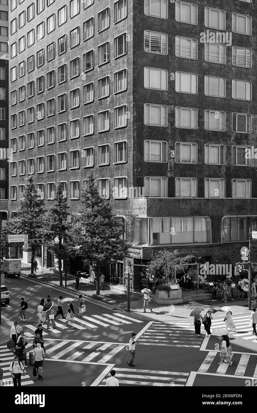 Shin-Yurakucho Building (新有楽町ビルヂング), designed by Mitsubishi Jisho ... Shin-Yurakucho Building (新有楽町ビルヂング), designed by Mitsubishi Jisho ...