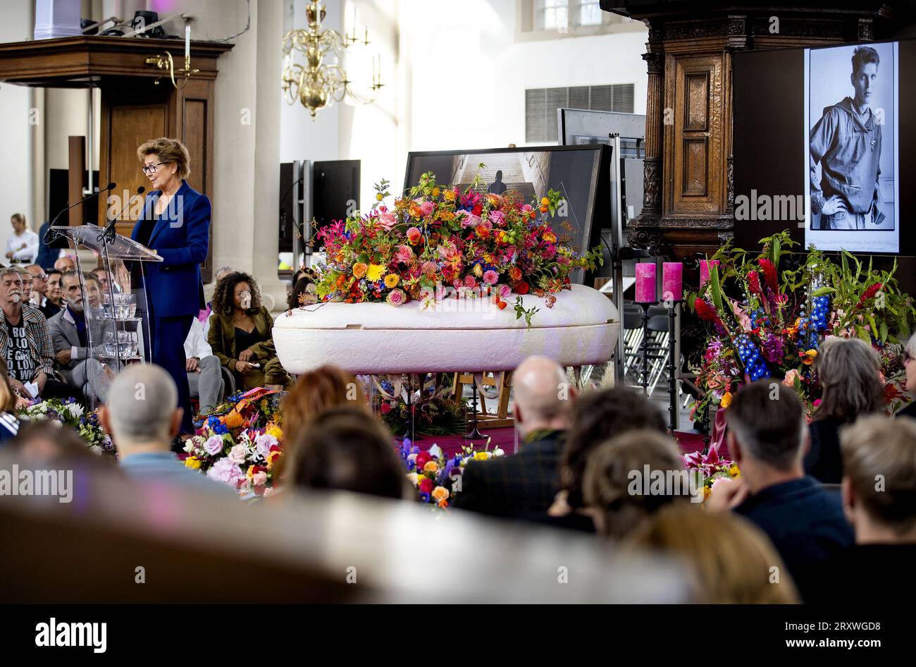 AMSTERDAM - Janine van den Ende gives a speech during the funeral ...