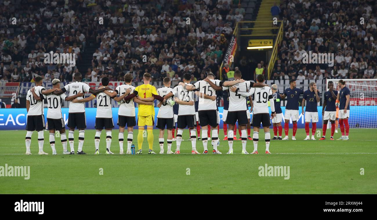 Season 2023 hi-res stock photography and images - Alamy